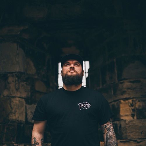 Brian Nicholson Photos — YouPic