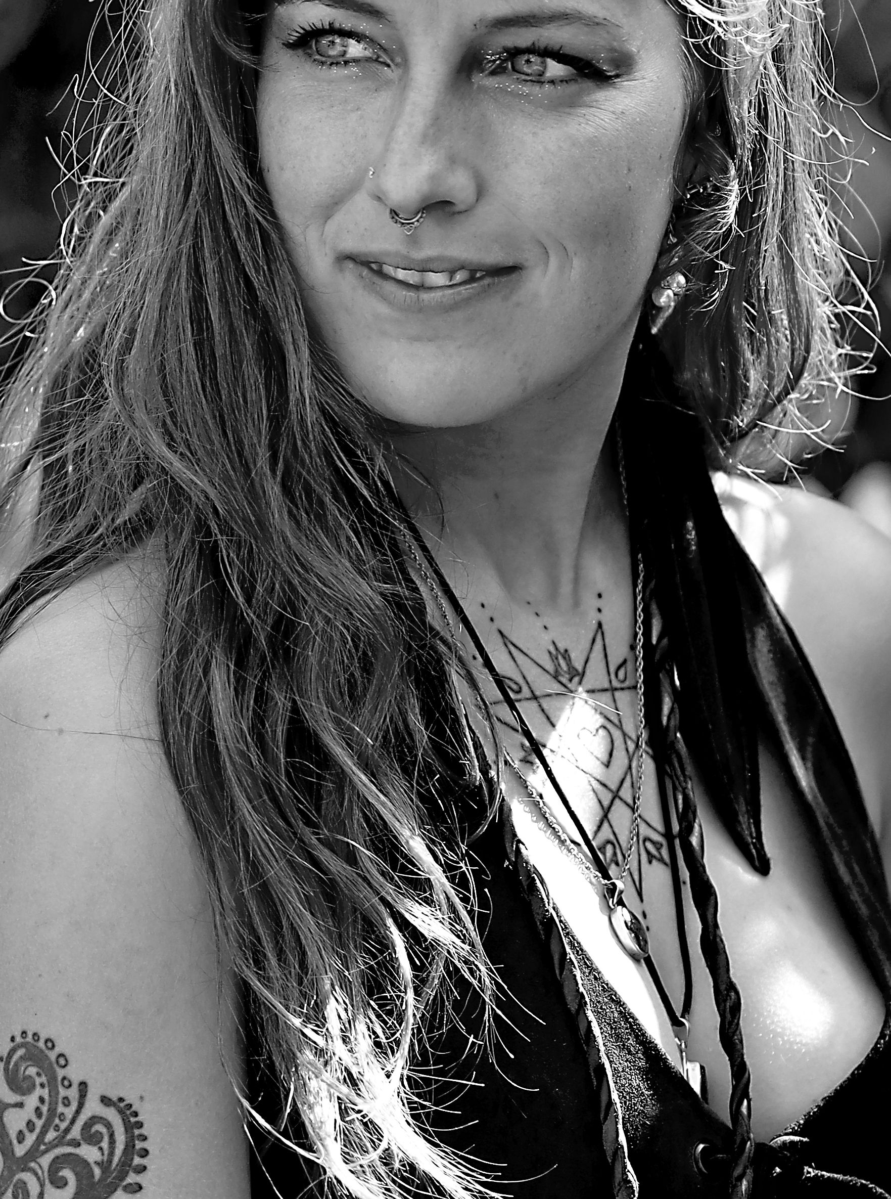 2flo by Hoagie Vaughn — YouPic
