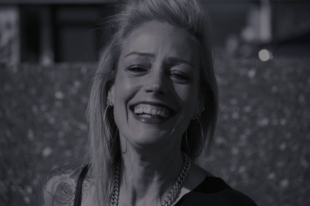 KATRINA VISUAL ARTIST FOR PHOTOGRAPHY 2025 : A SMILE THAT COULD CRACK A ...