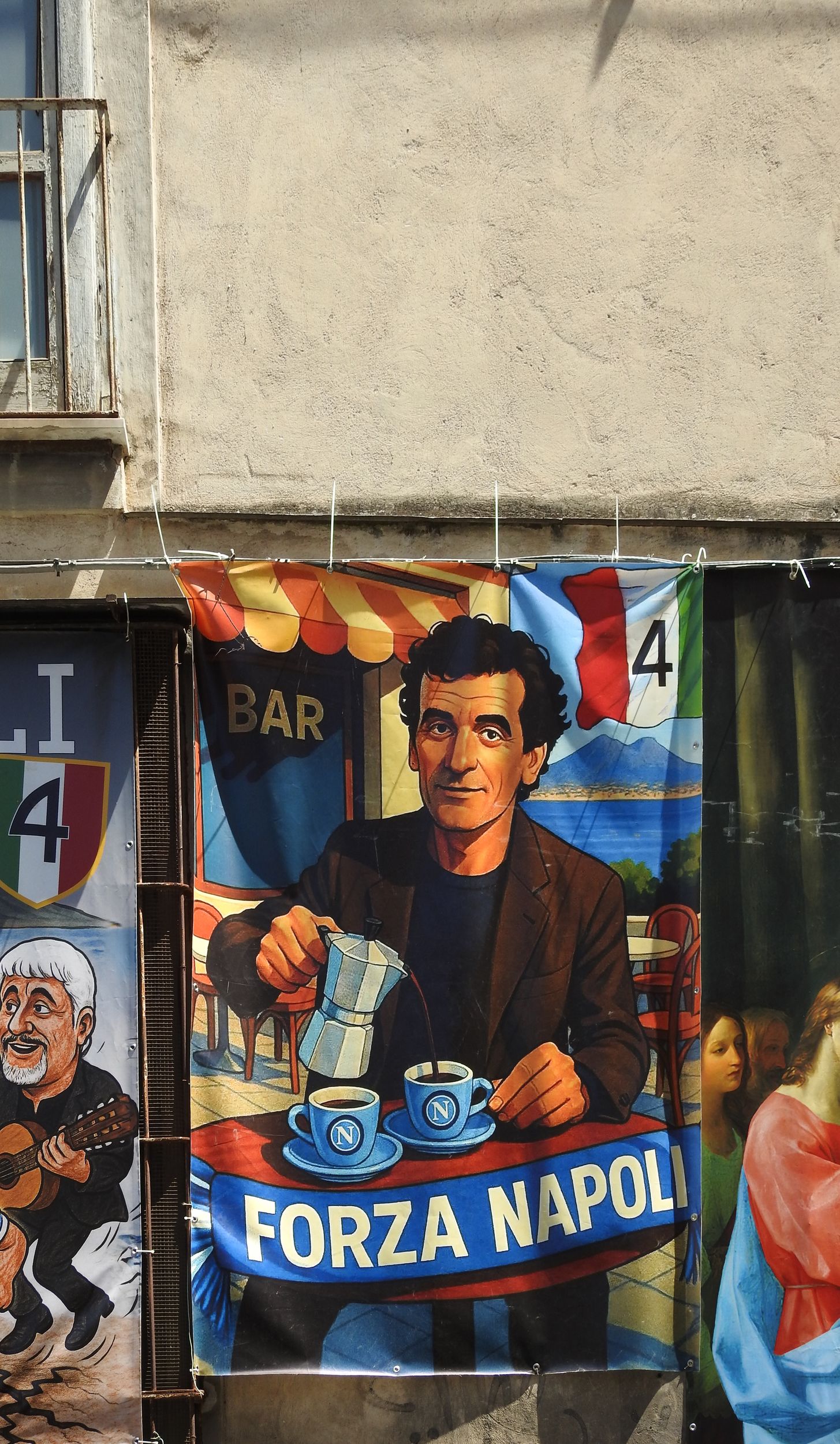 Napoli Montesanto - Massimo Troisi - Forza Napoli! - Quartieri Spagnoli ...