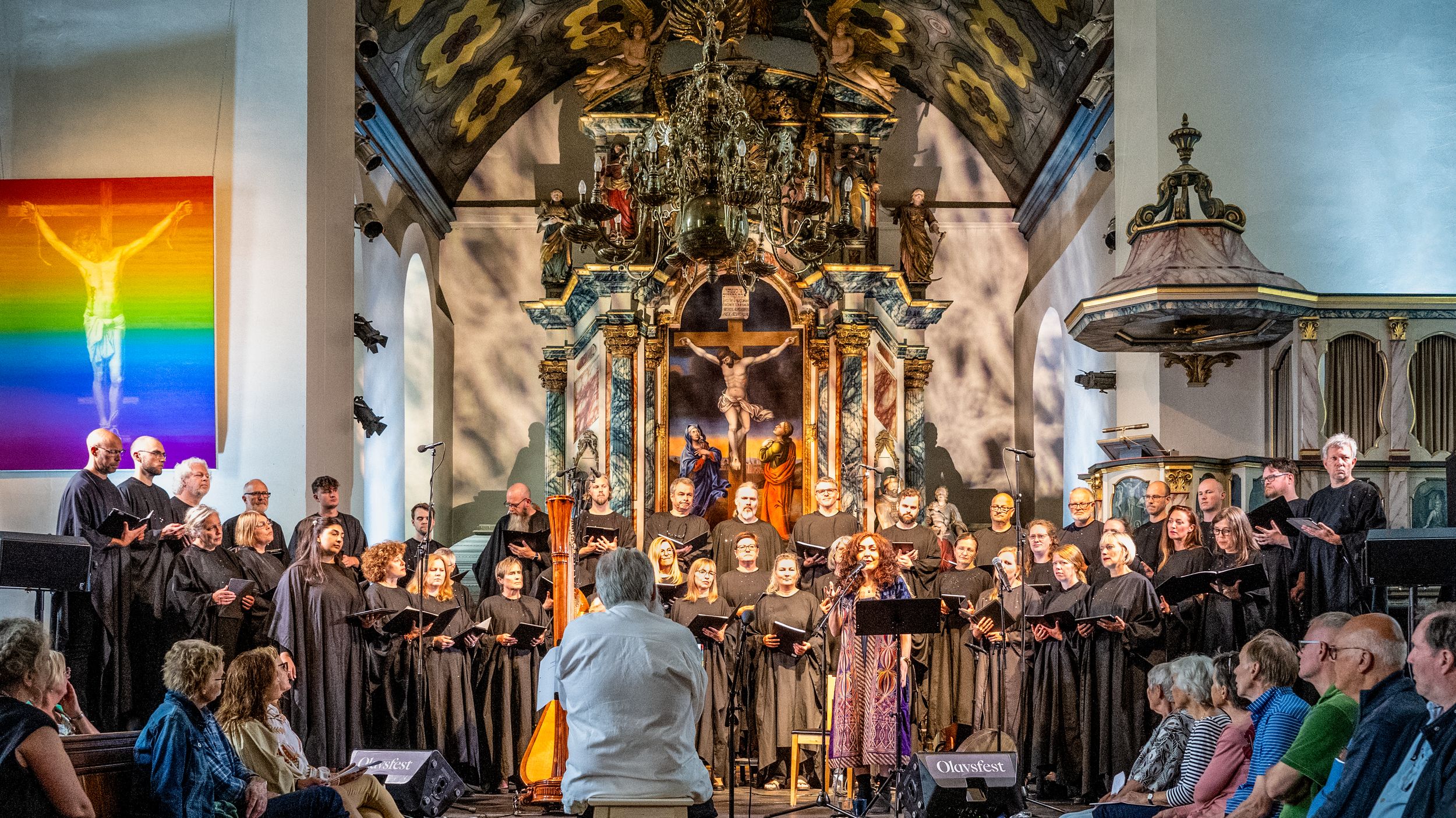 The Iranian singer Mahsa Vahdat and the quire SKRUK. by JFL Photography ...