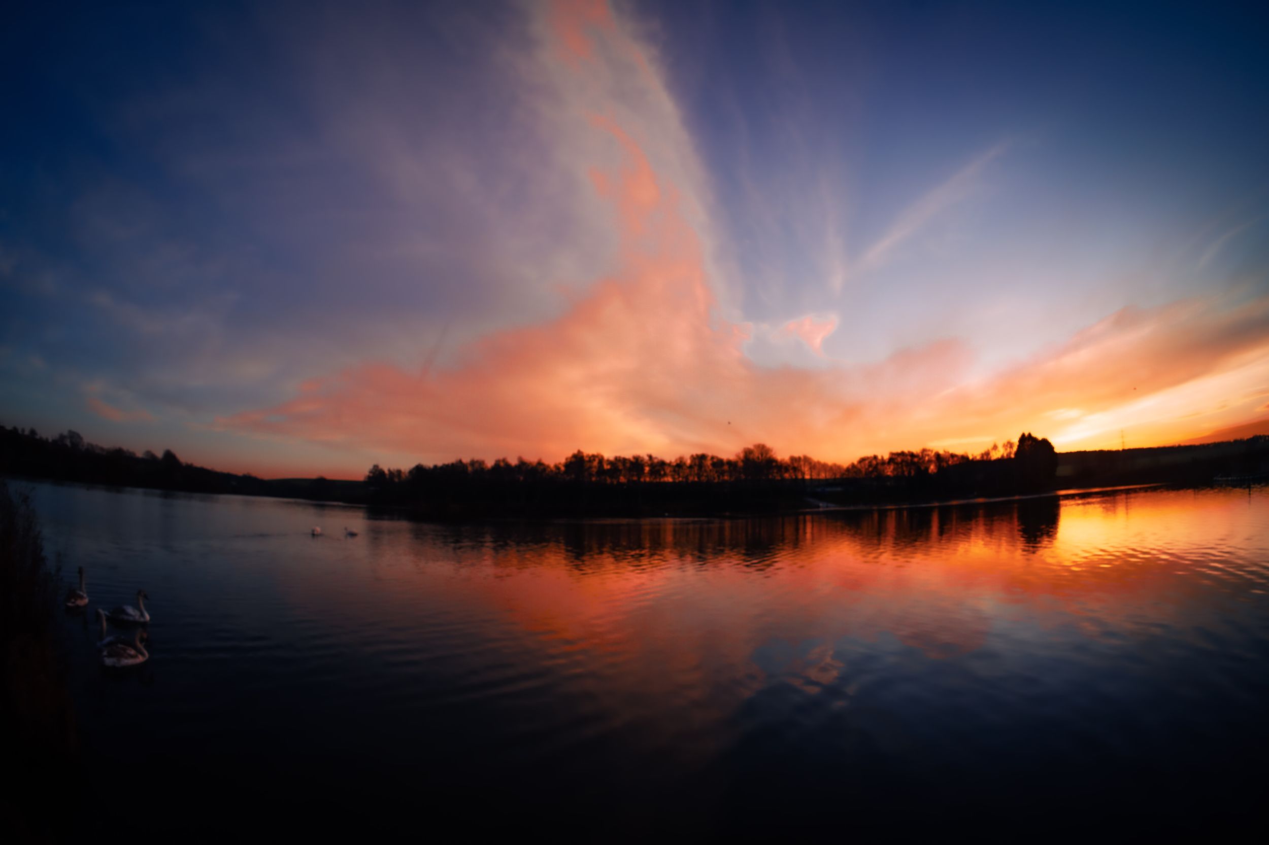 Sunset at Ulley Reservoir by Aaron Collingwood on YouPic