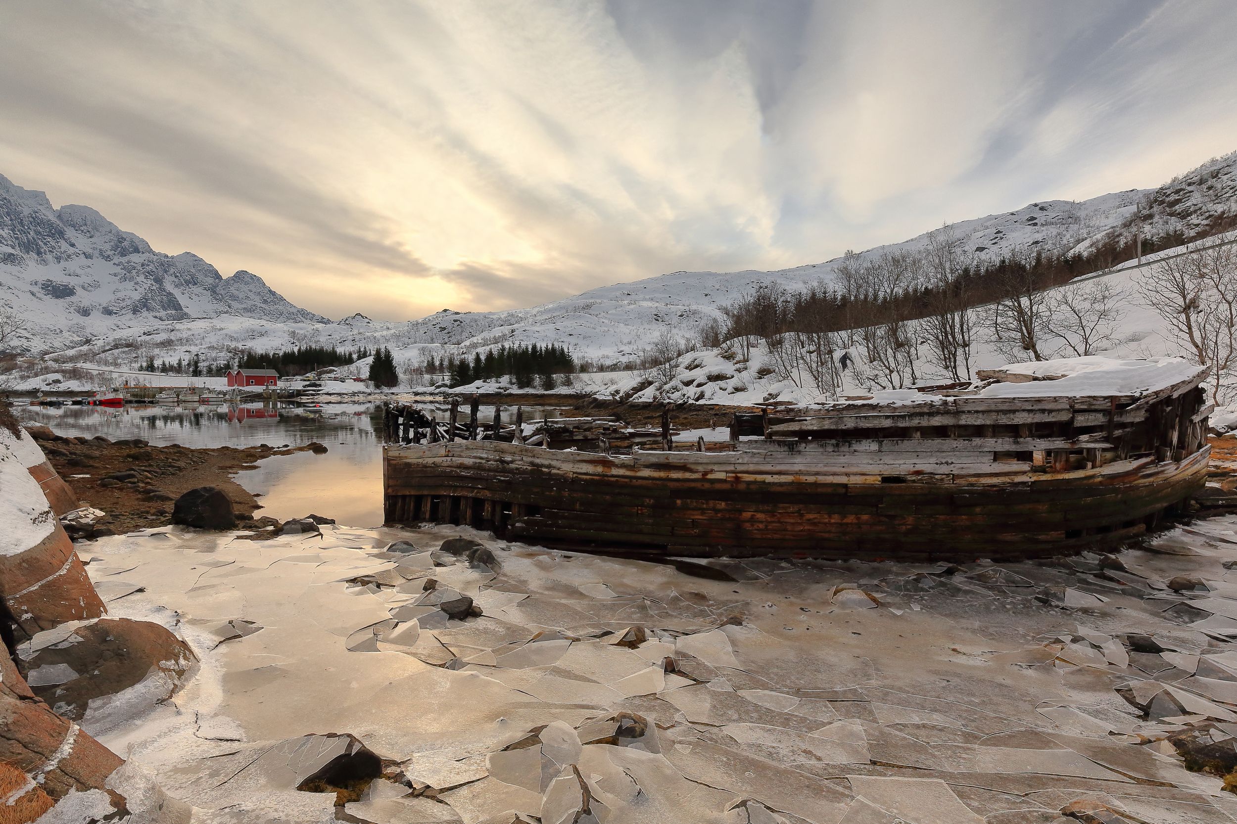 0144 Shipwrecked wooden boat stranded-Sildpolltjonna bay bottom-S.shore ...